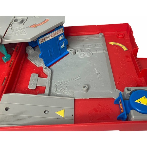 MATCHBOX | Toys | Mattel Matchbox Popup 24 Hour Car Wash Garage Red ...